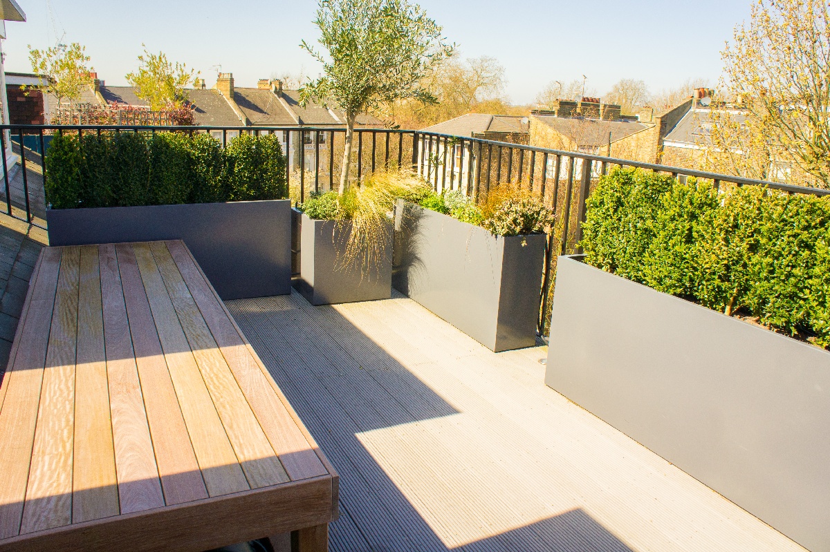 Roof Terrace Design | Roof terrace planters | Outdoor Planters ...
